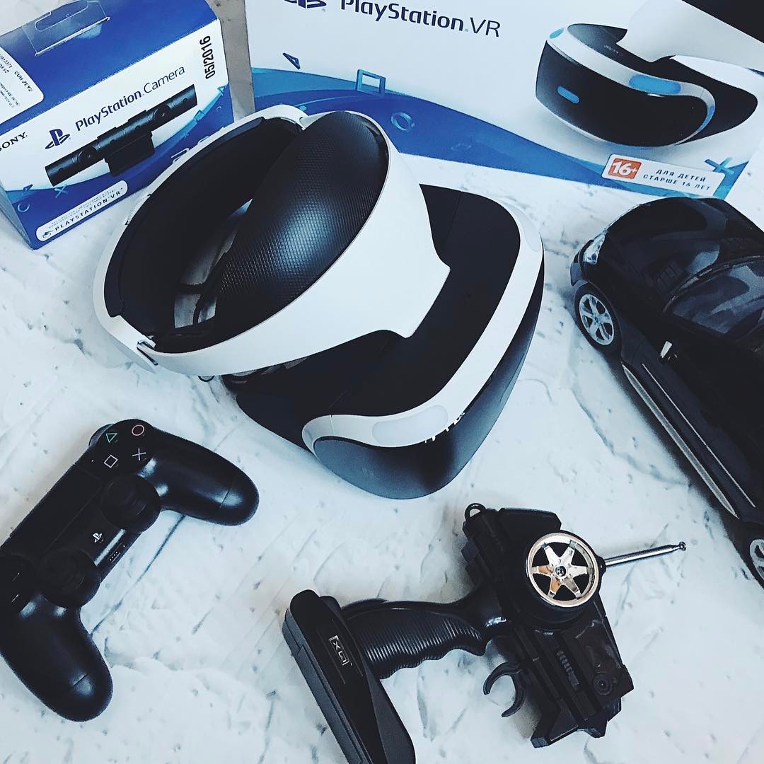 9 Rekomendasi Kacamata VR Terbaik 2021, Mana Pilihanmu?